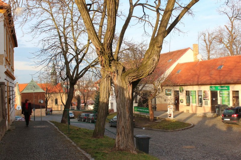 Stará Hostivař – uličky a náves – Praha Neznámá